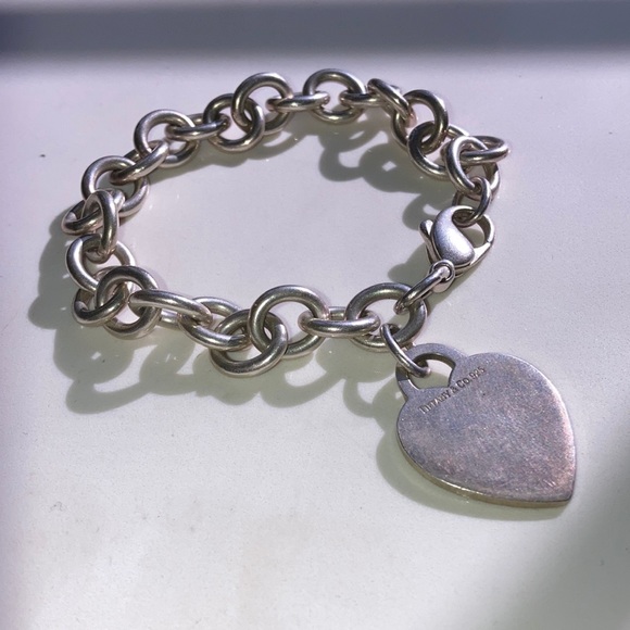 Tiffany & Co. | Jewelry | Tiffany Co Silver Chain Heart Bracelet | Poshmark